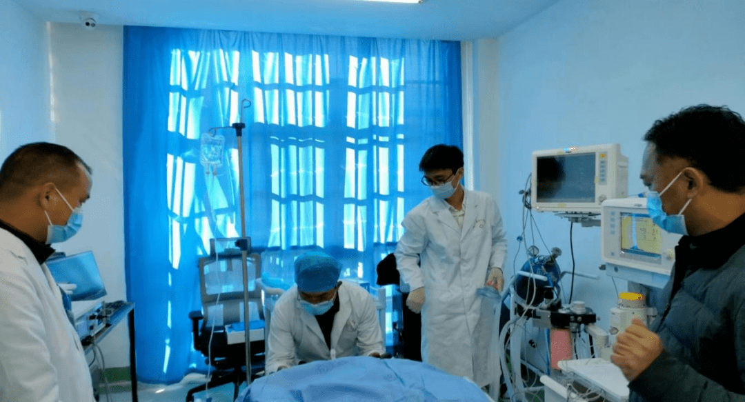 丽江市第二人民医院成功开展首例MECT治疗_患者_药物_麻醉