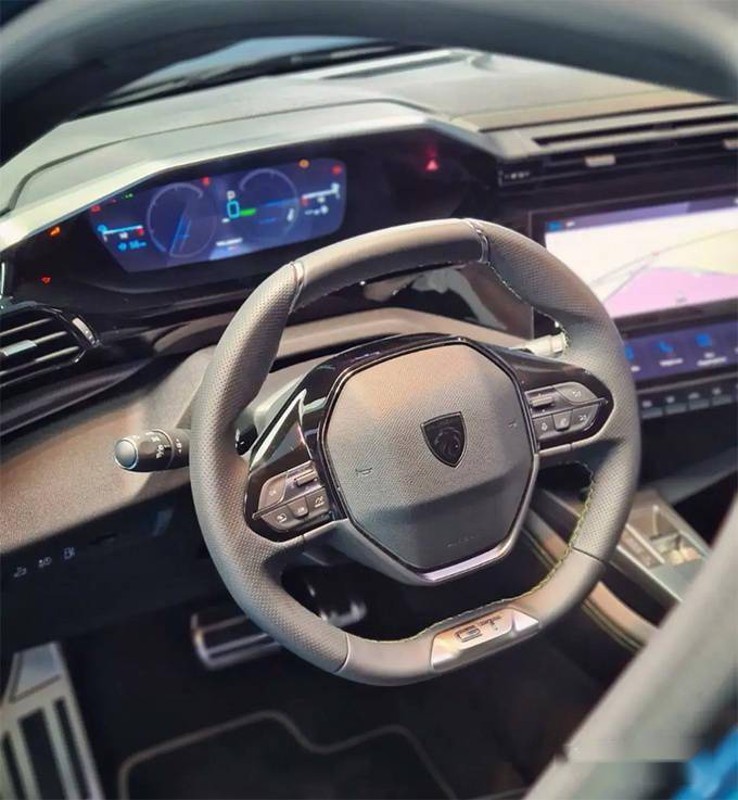 标致408X配置曝光！推3款车型 比凡尔赛C5 X更帅_搜狐汽车_搜狐网