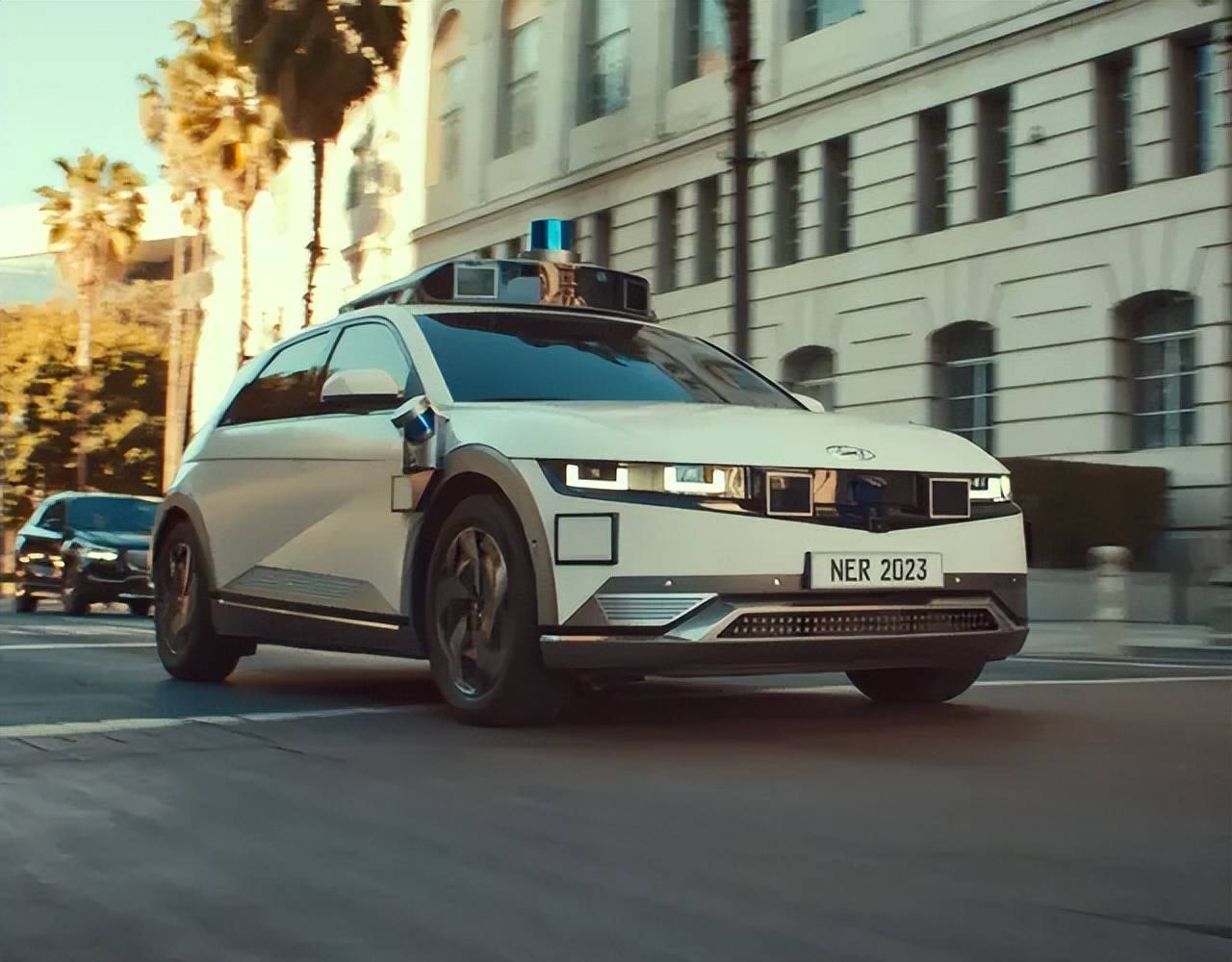 Uber联手打造的Robotaxi在拉斯维加斯上路_搜狐汽车_搜狐网