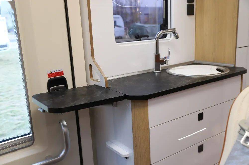 既然追求品质，那就贯彻到底——宇通带来C520房车新选装选项_搜狐汽车_搜狐网