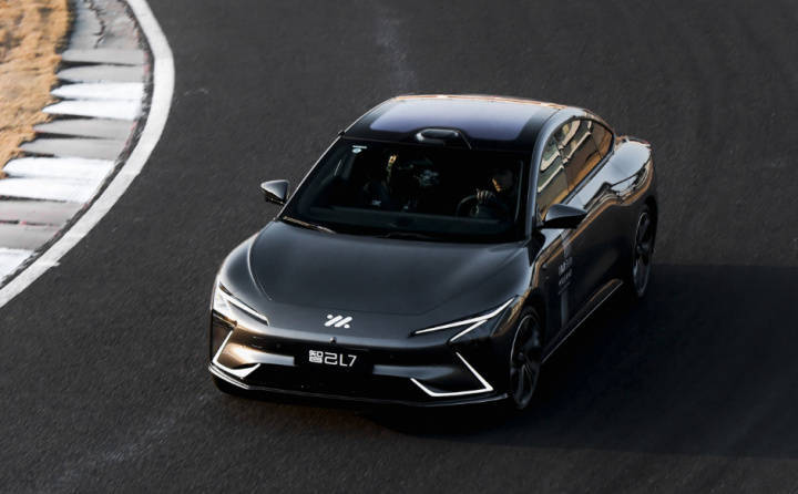 后起新秀PK赛，智己L7对比捷尼赛思纯电G80_搜狐汽车_搜狐网