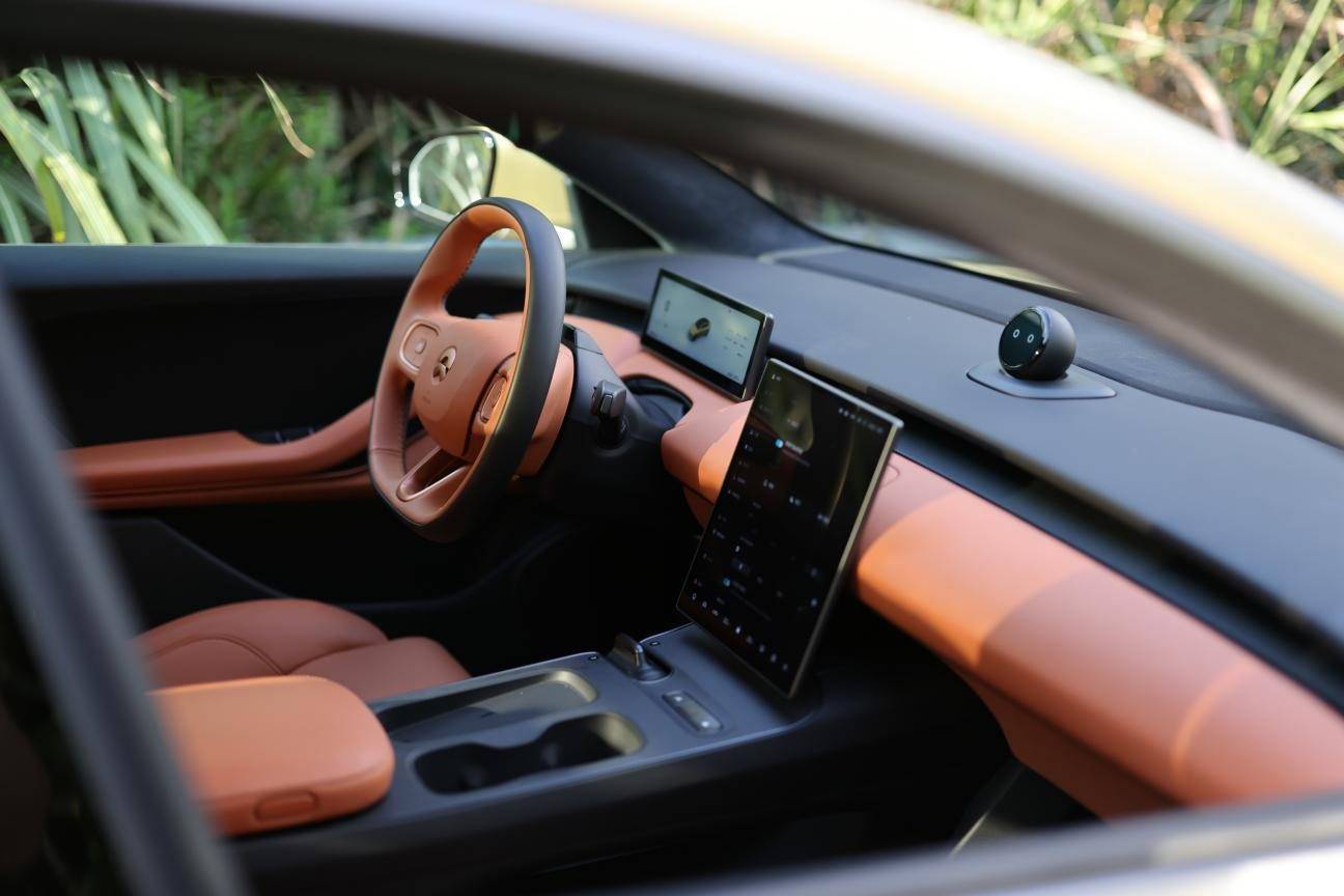 实力进阶 高性能中型轿跑蔚来ET5_搜狐汽车_搜狐网