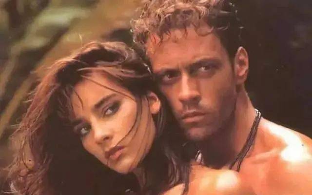 硬盘宝藏经典，H版《人猿泰山》，真菌界奥黛丽赫本绝对极品_猩猩_人类_卡娜