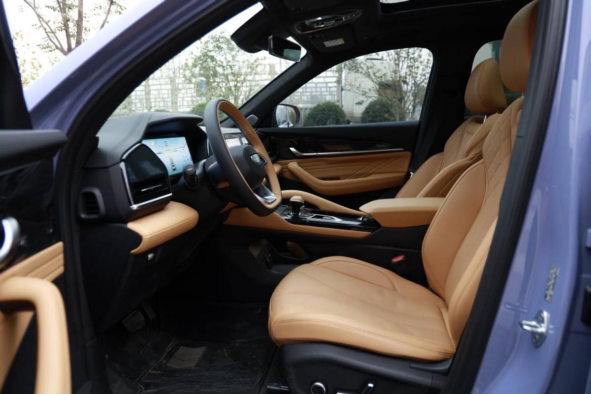 让问界 M5 破功?增程混动车型的天花板-星越L Hi·P来了_搜狐汽车_搜狐网