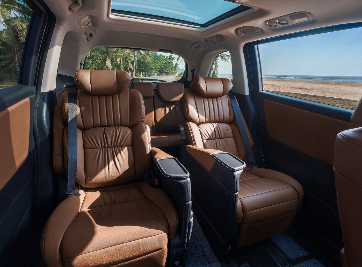 油耗不到6L/100km 续航超1000km？这些MPV才是家用王者！_搜狐汽车_搜狐网