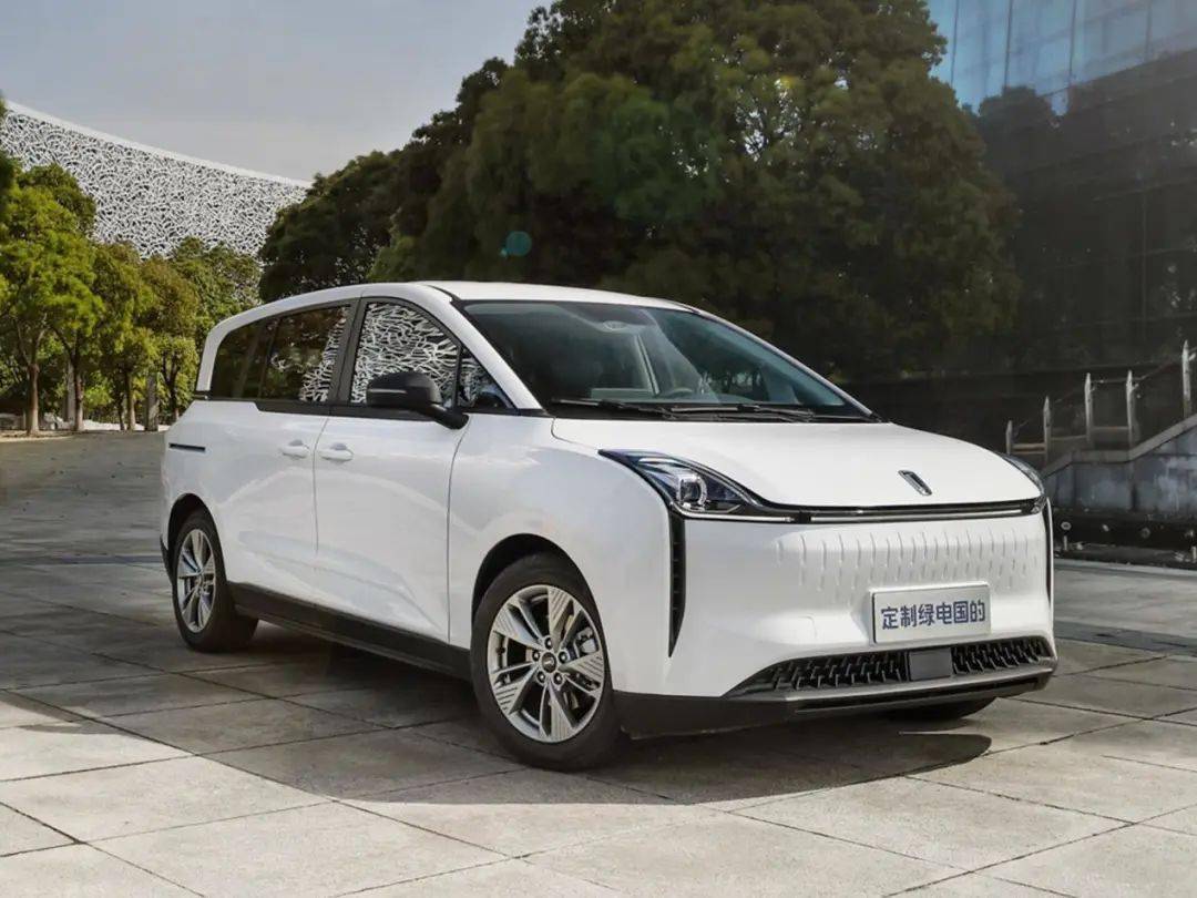 2.0T+9AT，5.2米大7座，热销近7000台，却不敌国产，谁这么牛？_搜狐汽车_搜狐网