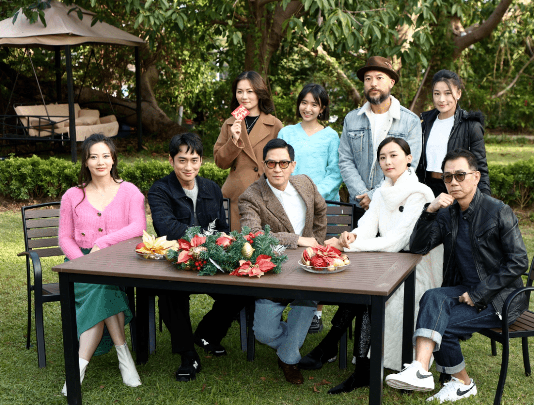 TVB翻版陈法拉将与本尊合作拍戏！两人合体现身！_朱晨丽_张家辉_刘俊谦