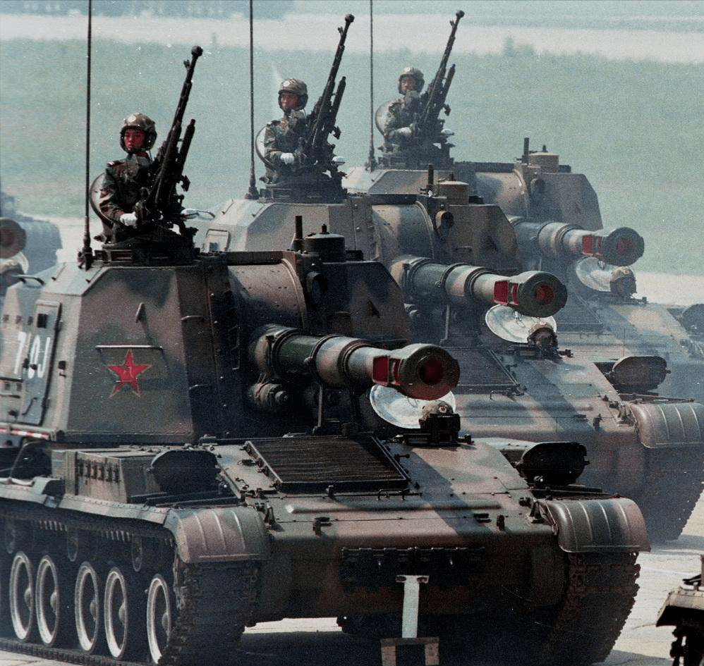 中国装备志——83式152毫米自行榴弹炮 -6parkbbs.com