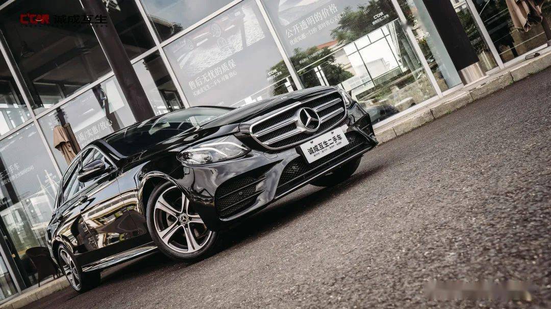(最新到店)车长超5米，运动大标，让人“E”见倾心，仅20多万！【奔驰E级 改款 E200L 运动型】_搜狐汽车_搜狐网
