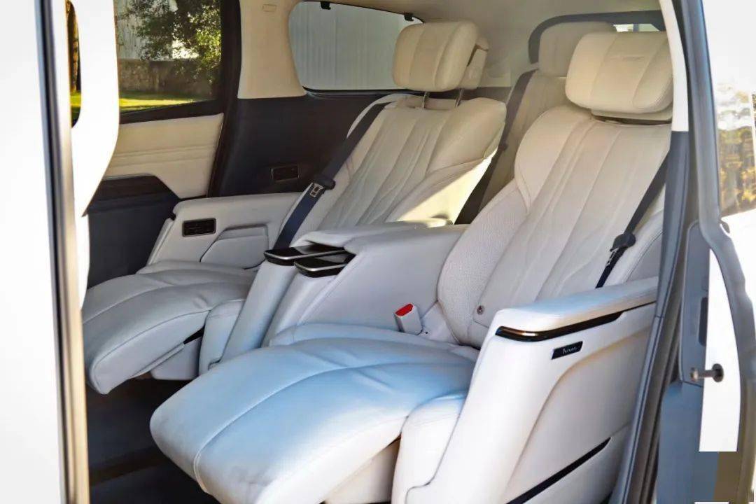 2.0T+9AT，旗舰MPV，提供4/6座，宜家宜商，只卖埃尔法一半价！_搜狐汽车_搜狐网