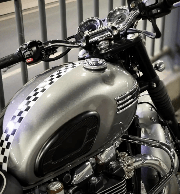 160女生骑凯旋t120是什么体验？_搜狐汽车_搜狐网