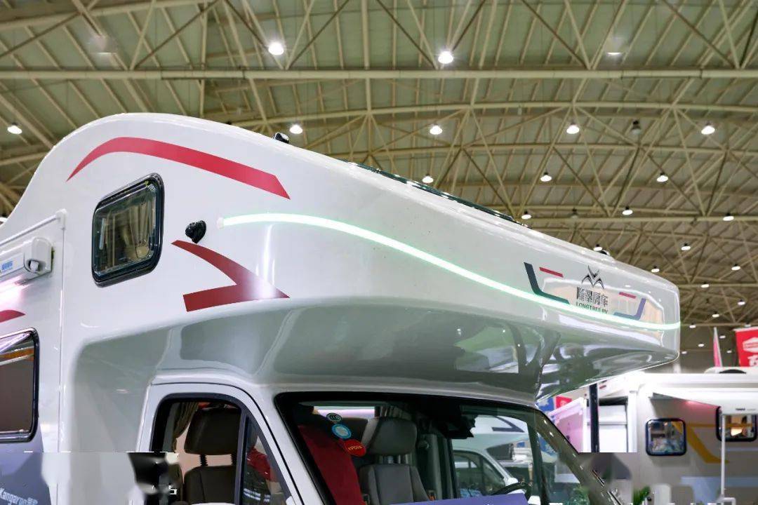 展会开幕日：无拓也有超大会客区 隆翠C610玩家版-W_搜狐汽车_搜狐网