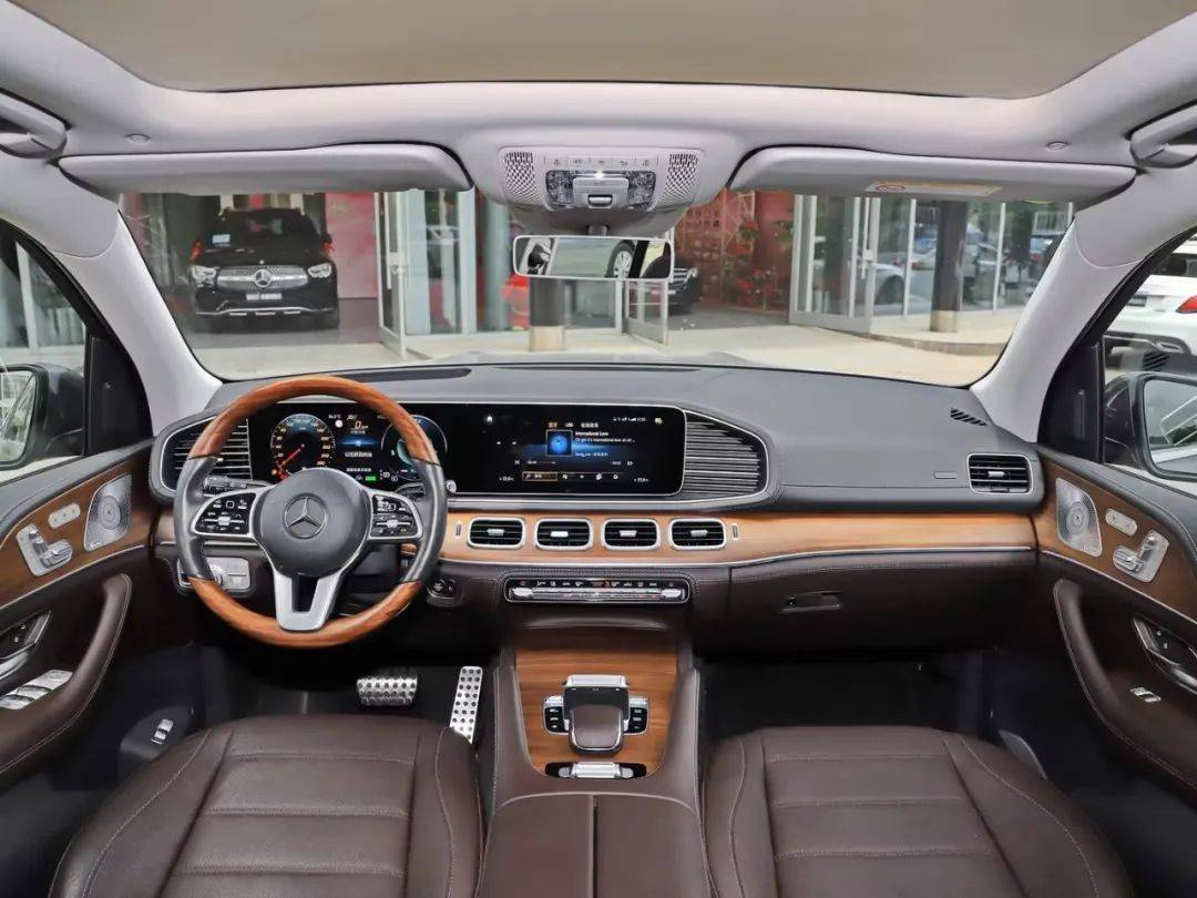 3.0T直六，367马力，标配全时四驱，顶级豪车，90%男人想买！_搜狐汽车_搜狐网