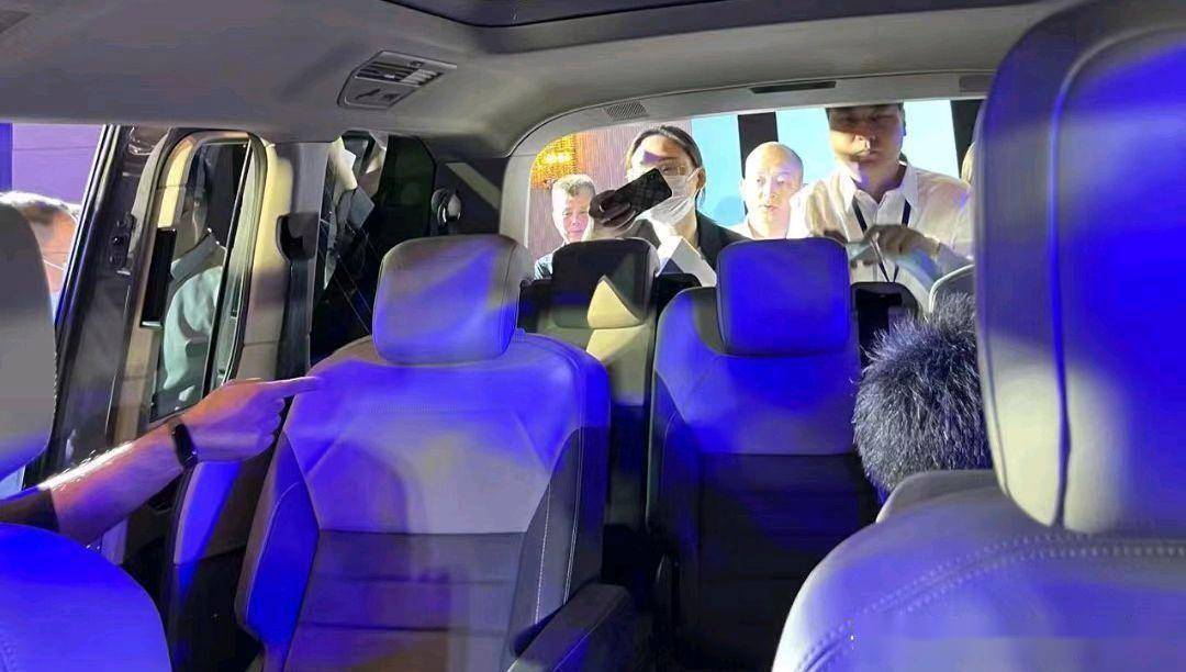 大众迈特威T7“曝光”，风格大变，诠释德系MPV新风格，2.0T+四驱_搜狐汽车_搜狐网