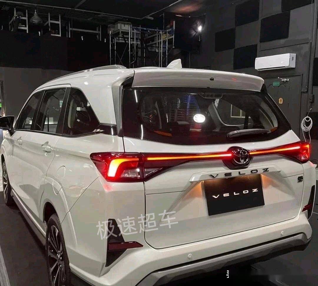 落地9万！丰田VELOZ海外曝光，定位酷似传祺M6，7座更适合家用_搜狐汽车_搜狐网