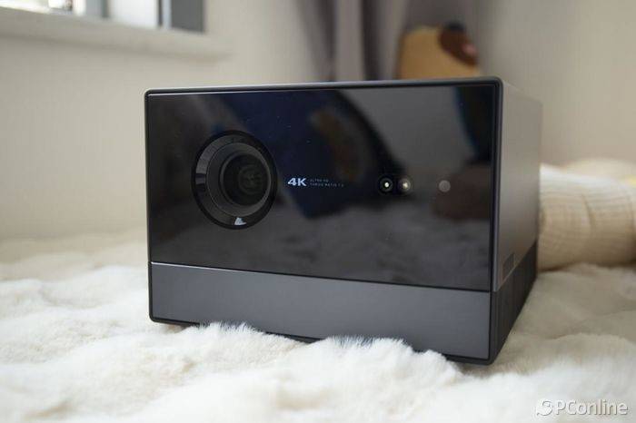 搭载全新海思V811芯片的当贝F6，真实开启臻彩4K投影_画面_观影_技术