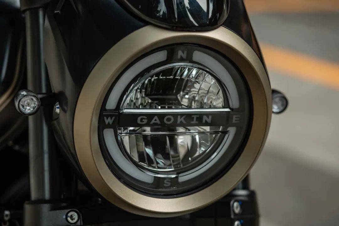 致敬经典——高金GK500咖啡版R静态解析_搜狐汽车_搜狐网