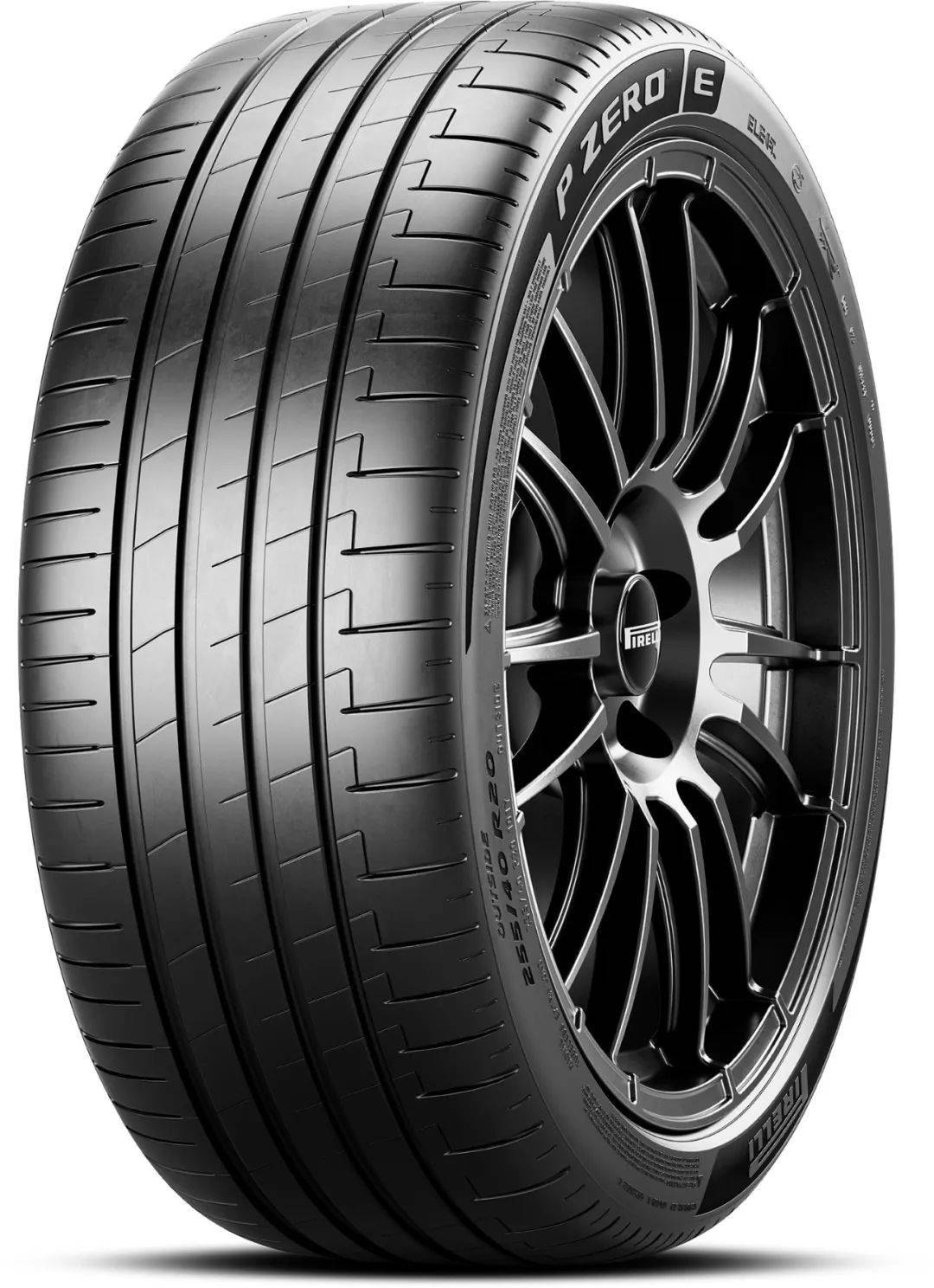 【资讯】倍耐力在古德伍德速度节上推出三款全新P ZERO轮胎_搜狐汽车_搜狐网