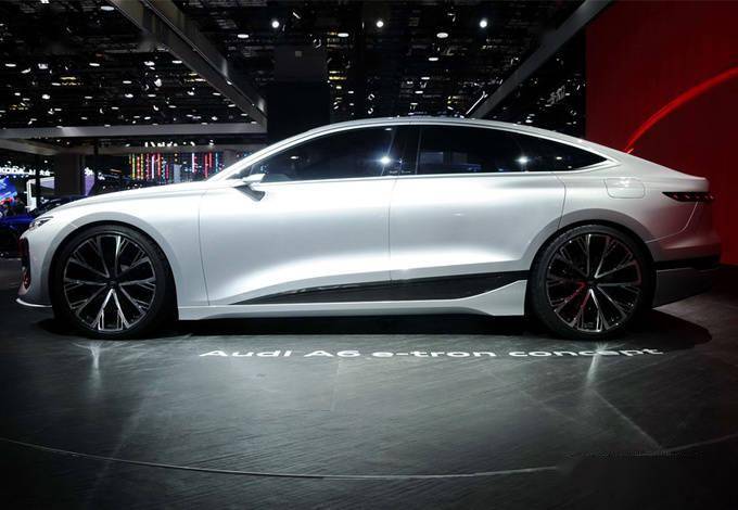 智己L7“换壳”奥迪全新一代A6L！国产车身尺寸加长_搜狐汽车_搜狐网