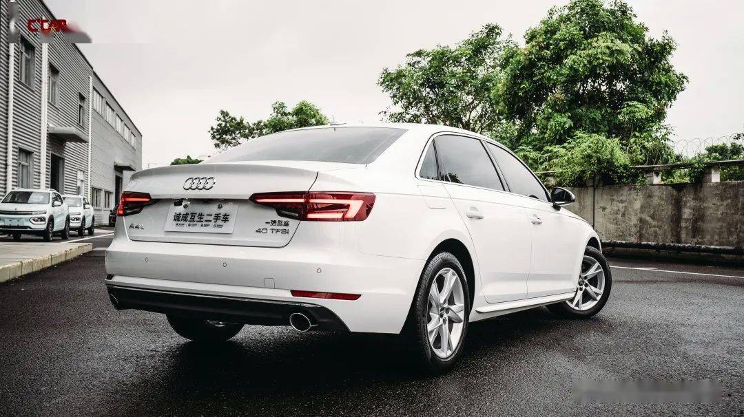 热门豪华B级车，半价左右直接拿下！【奥迪A4L 30周年型 40TFSI 进取型】_搜狐汽车_搜狐网