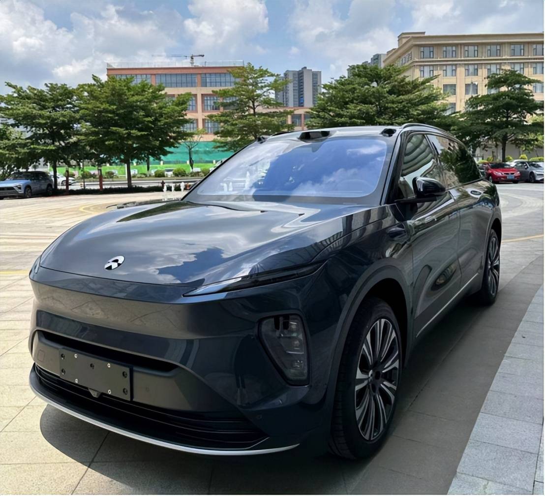 驾控这一块，宝马X5L还能对得起“公路之王”称号吗_搜狐汽车_搜狐网