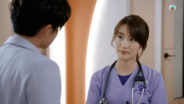 韩剧女主角Feel？36岁TVB花旦梳刘海高马尾，一改温柔淑女形象_林夏薇_合作_周嘉