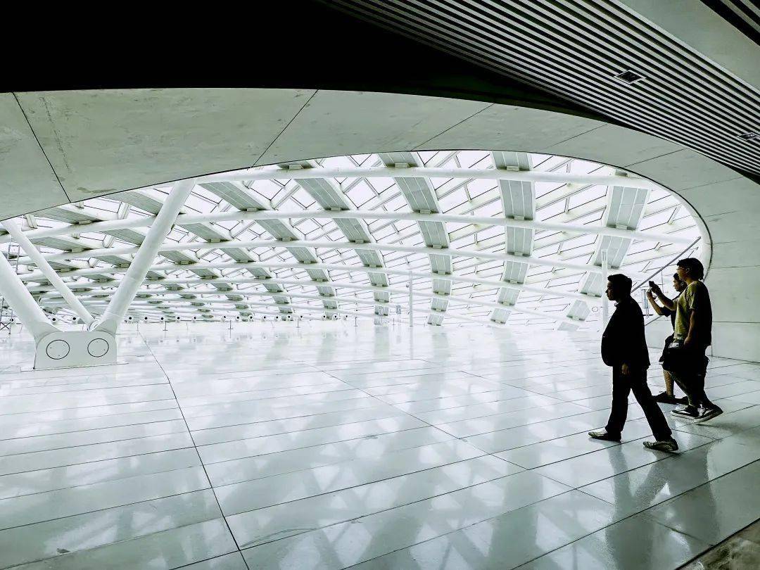 IXDC2023国际体验设计大会设计之旅 | 身临其境，沉浸式体验业内最顶尖设计 - 脉脉