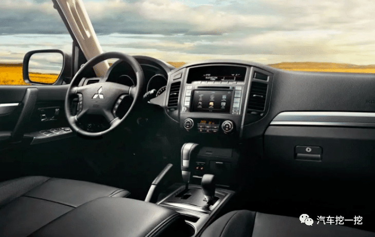 进口帕杰罗V93降到20万，天津港库存泛滥，奈何卖不动_搜狐汽车_搜狐网