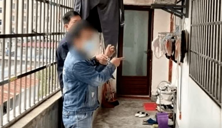 江西一男子入室偷邻居女性内裤,留纸条称里面穿的这么 骚”被拘刘女士王某警方