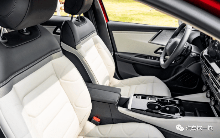 合资车“价格屠夫”，1.6T+8AT才卖12.77万，2.0T+9AT只卖15万多_搜狐汽车_搜狐网