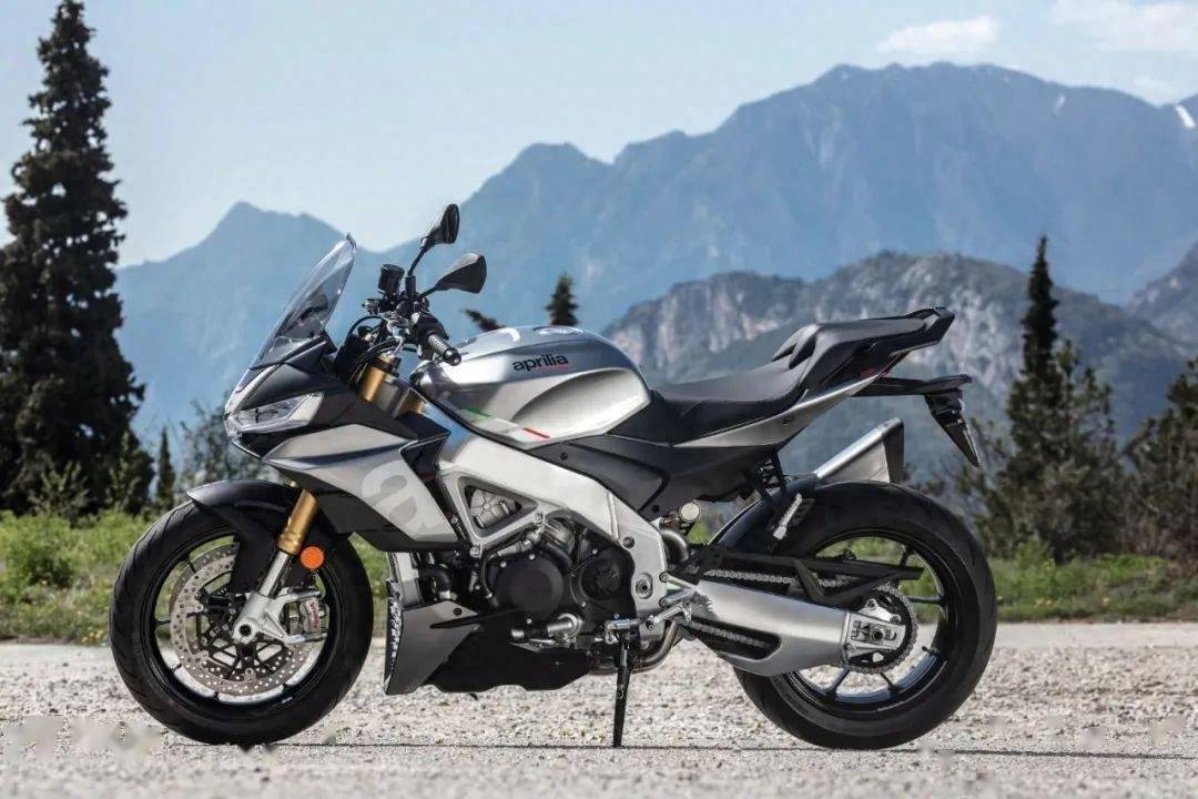 兼备灵活操控的性能“猛兽” Aprilia Tuono V4_搜狐汽车_搜狐网