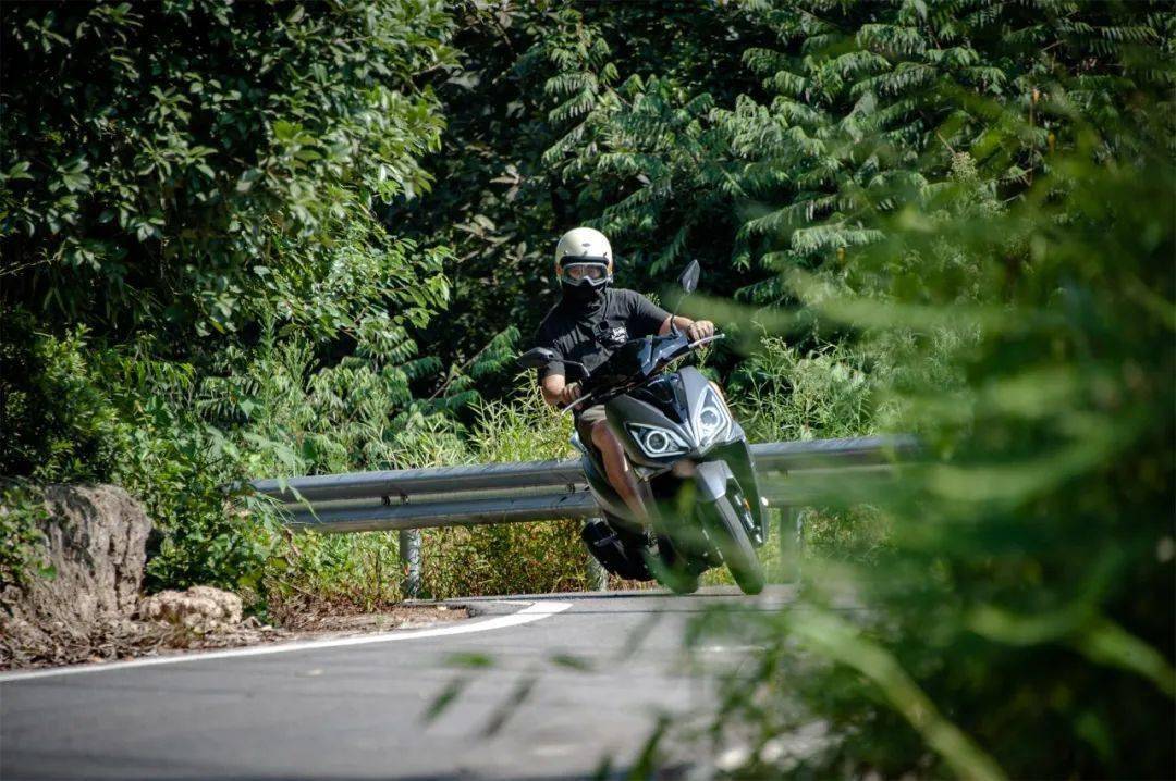 同级别功率最大踏板实测是否符实？大阳VPS125极致版实测动态篇_搜狐汽车_搜狐网