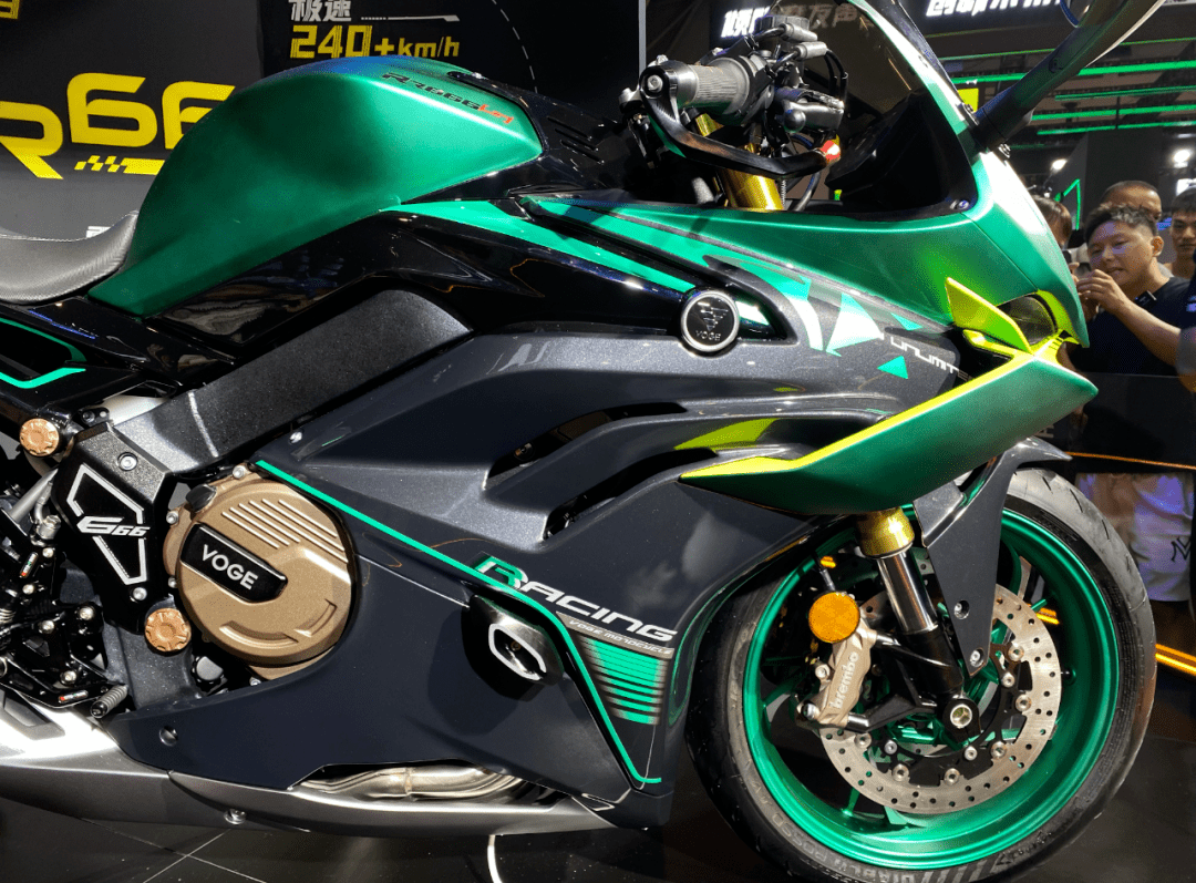 四缸RR666S、DS900X、RR350，无极三款新车亮相_搜狐汽车_搜狐网