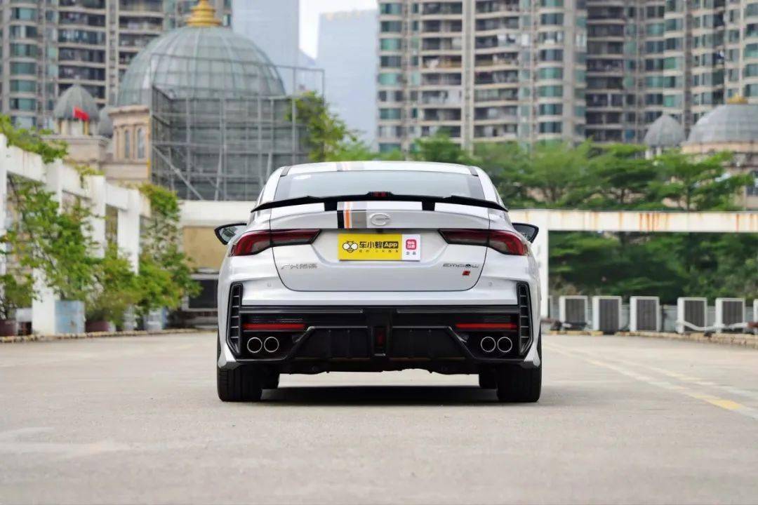 2.0T+9AT，马力261匹，顶配不到17万，这国产轿跑值得买！_搜狐汽车_搜狐网