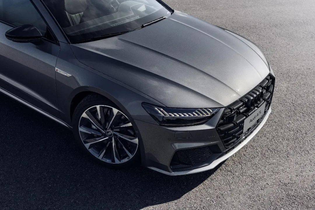 新潮外观 驭乘艺术 上汽奥迪A7L携手Fotografiska影像艺术中心共创当代文化新体验_搜狐汽车_搜狐网