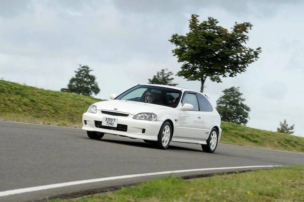 将JDM进行到底，1/18 MH思域TYPE-R EK9模型测评_搜狐汽车_搜狐网